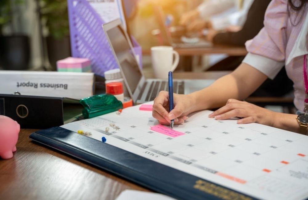 Are Indian Start Ups Ready For A 4 Day Work Week Neeti Brand Accelerator